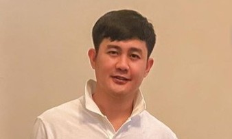 Surprise shakeup at CEU as Chico Manabat named new coach