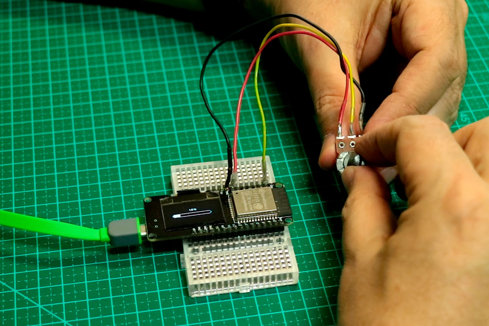 ESP32 com Display OLED - Fernando K Tecnologia