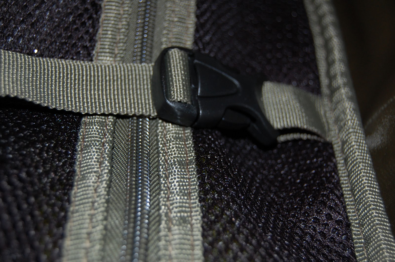 River Fly Box: Outlander Fly Tying Bag - Review