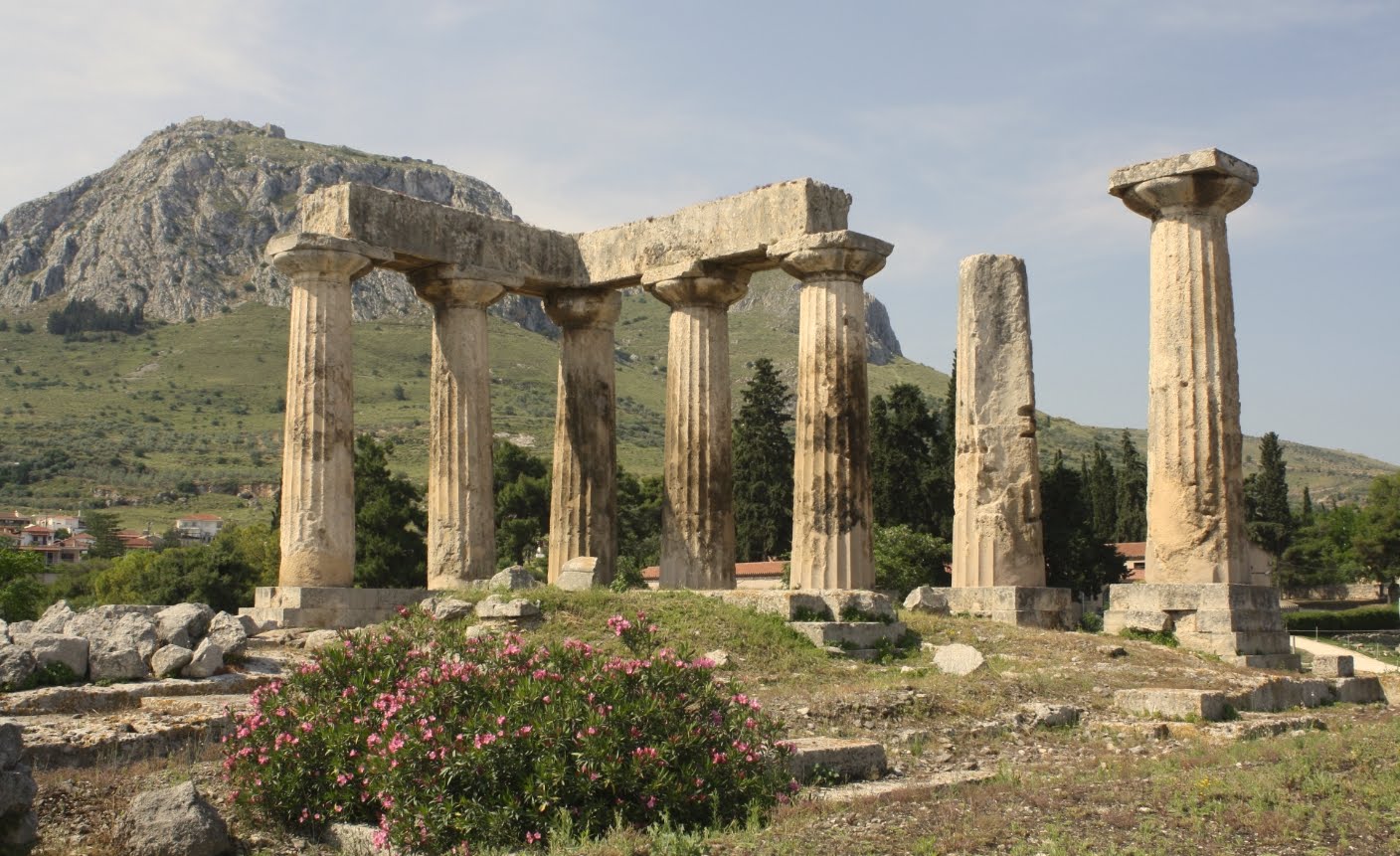 Ο ΕΝ ΚΟΡΙΝΘΩ ΝΑΟΣ του ΑΠΟΛΛΩΝΟΣ