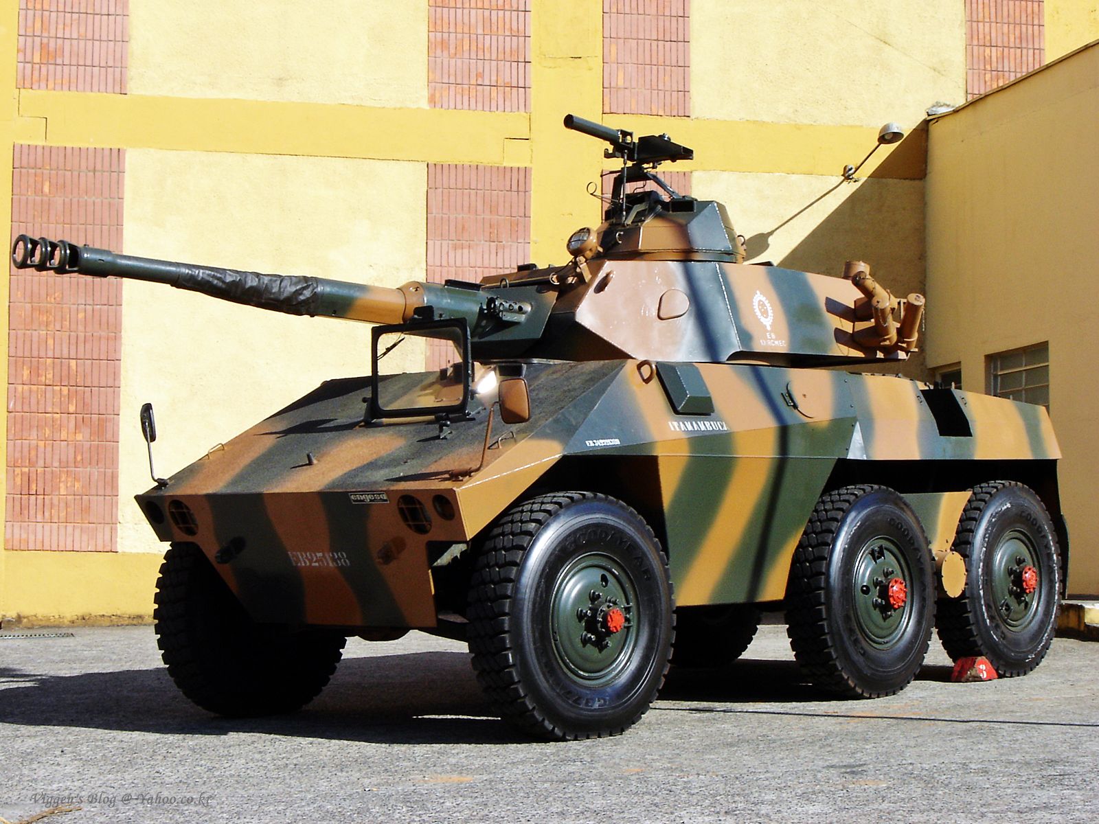 Brasil revitaliza carros de combate do Suriname ~ HANGAR DO VINNA