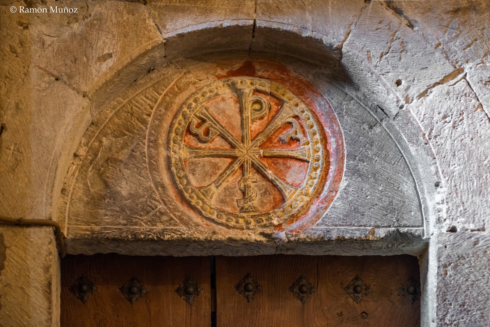 La Puebla de Castro: EL CRISMÓN DE CASTRO, SÍMBOLO DE DIOS