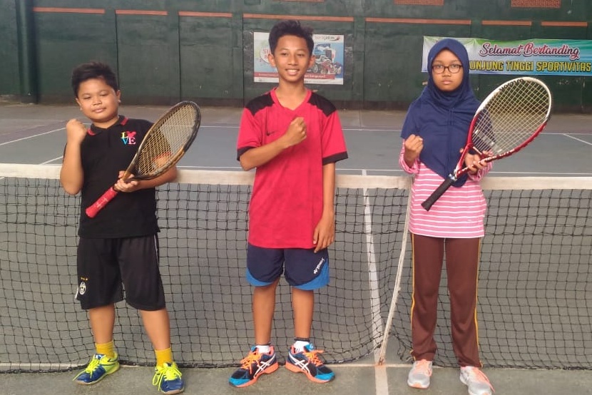 Cara Bermain Tenis Lapangan - Perumperindo.co.id