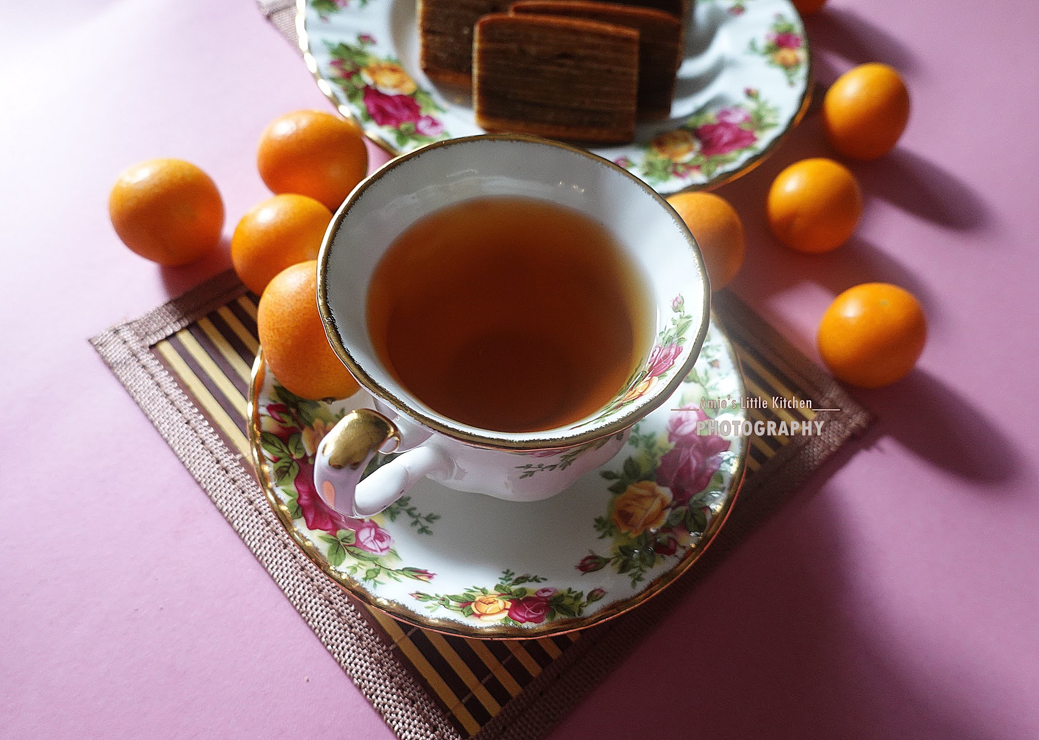 Secawan Teh Hijau & Kek Lapis Legit - Amie's Little Kitchen