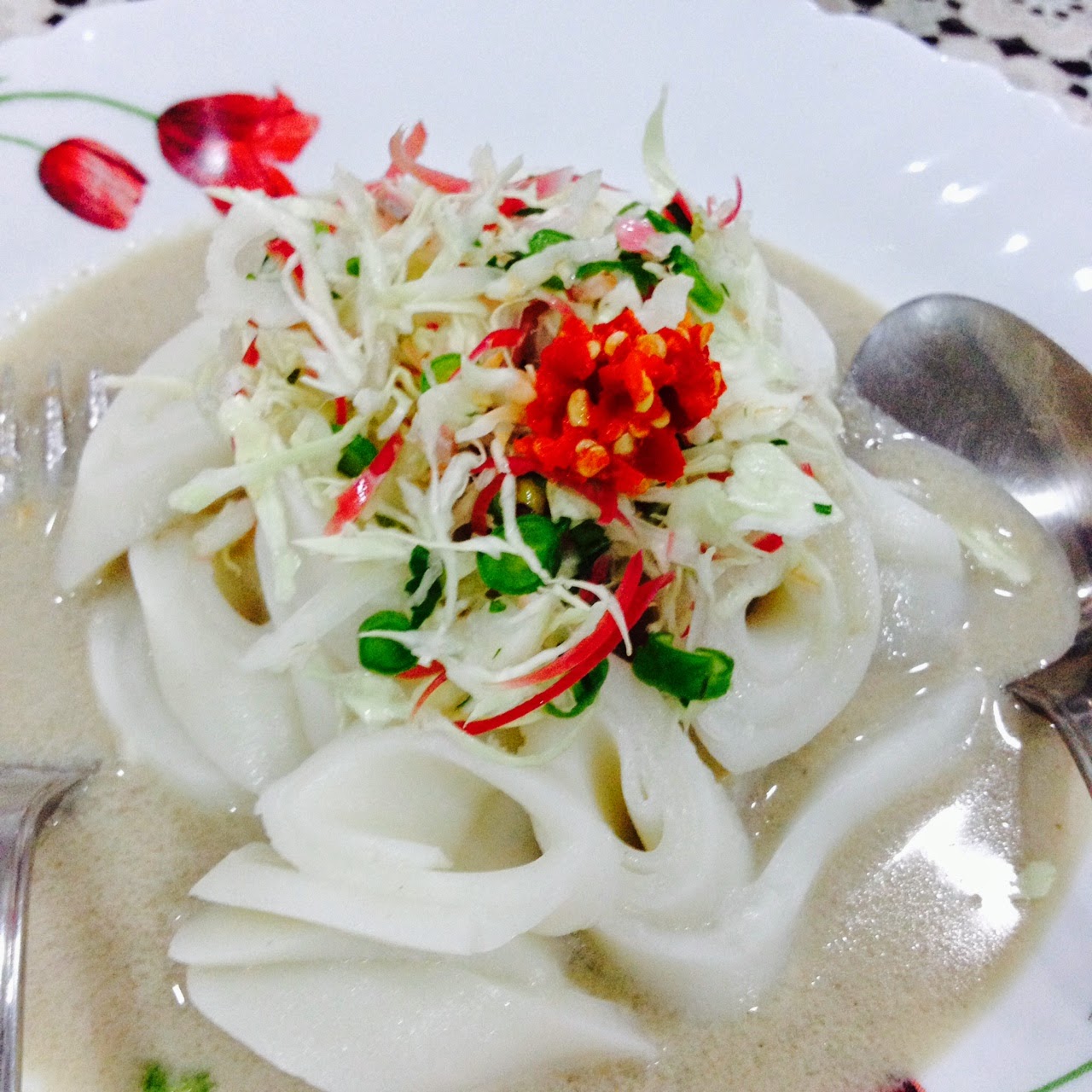 HIDUP BERDIKARI: LAKSAM NOODLE MALAYSIAN FOOD