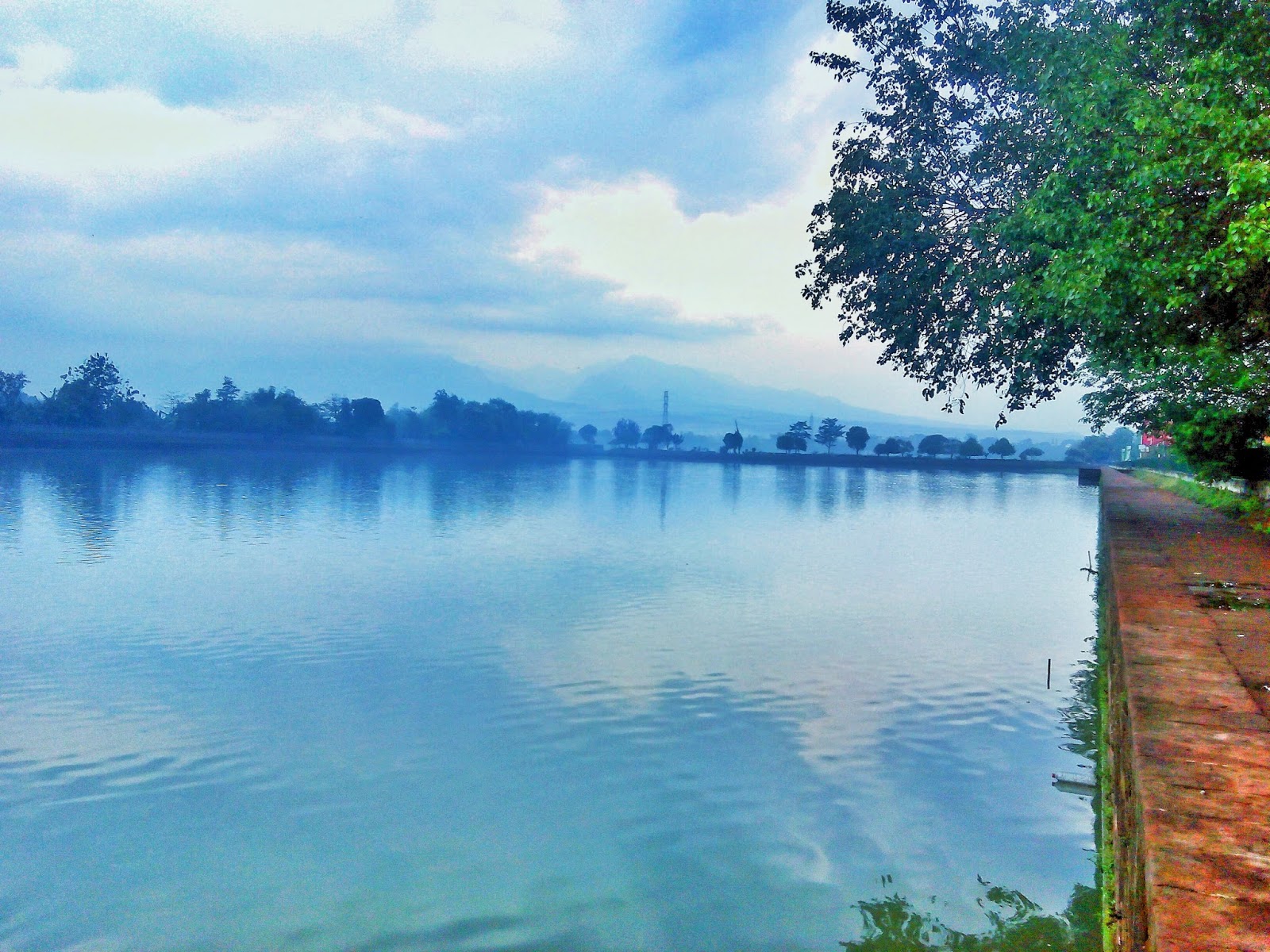 Wisata Kolam Segaran [ Peninggalan Kerajaan Majapahit ] | Wisata Negeriku