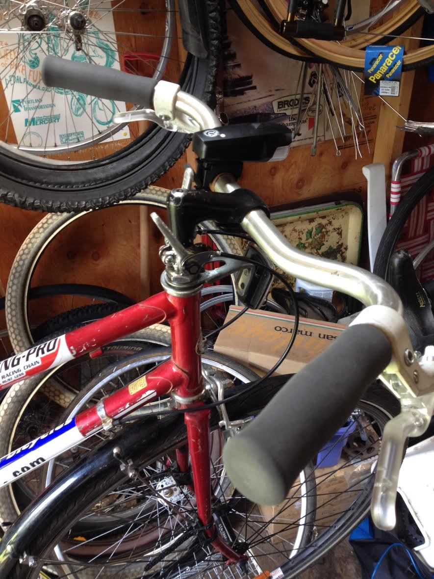 bikelovejones: bike hacks: stem shifters and cable housing stops