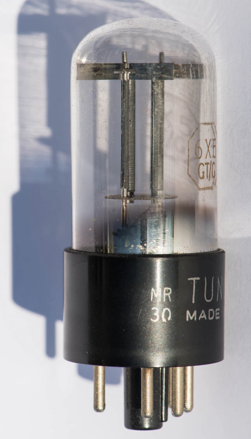 VinylSavor: Tube of the Month : The 6X5