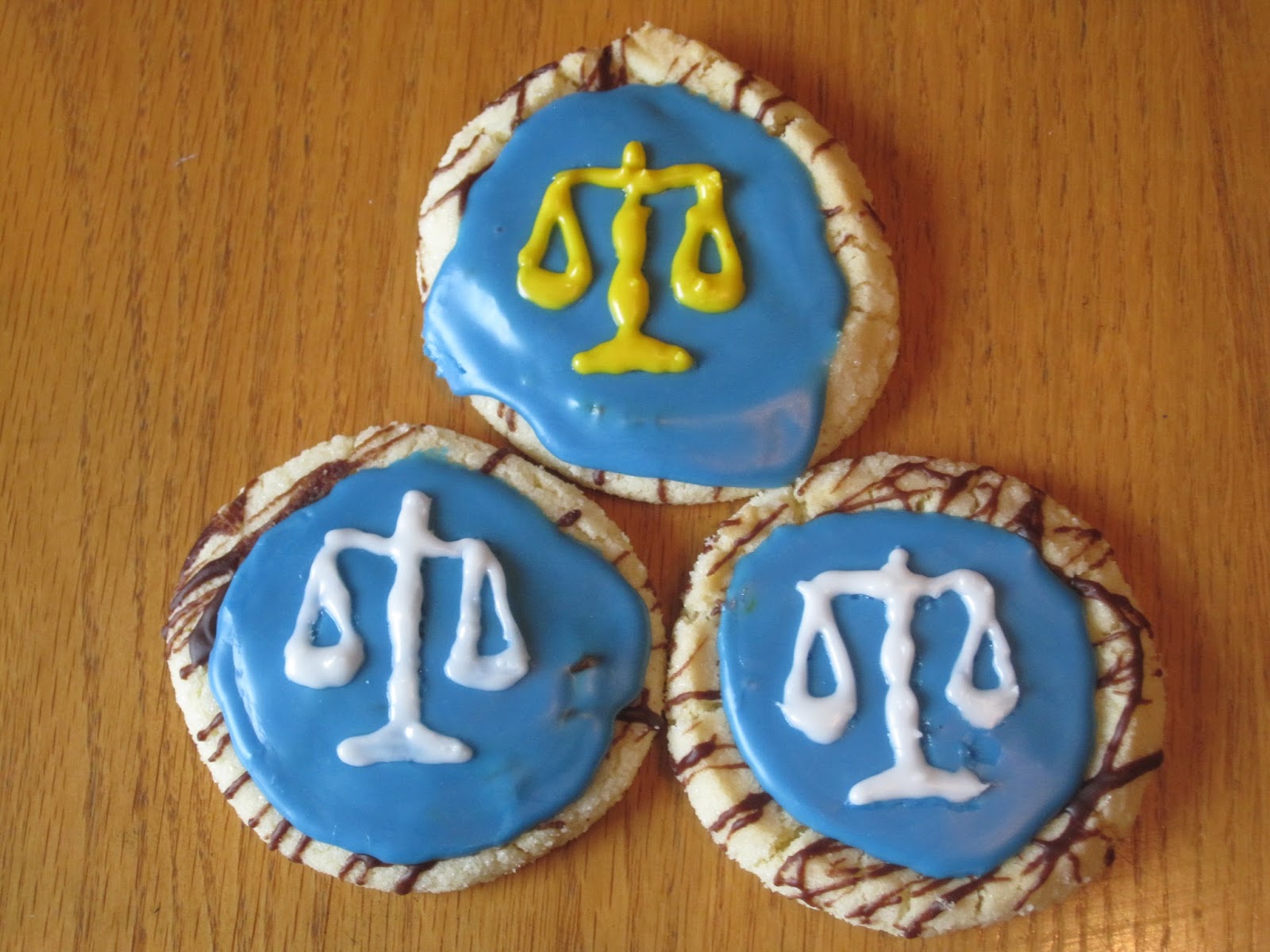 Scales of Justice Cookies