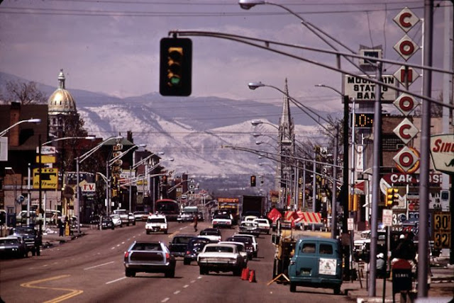 Earth In The Past: Color Photos That Show Denver In The 1970s