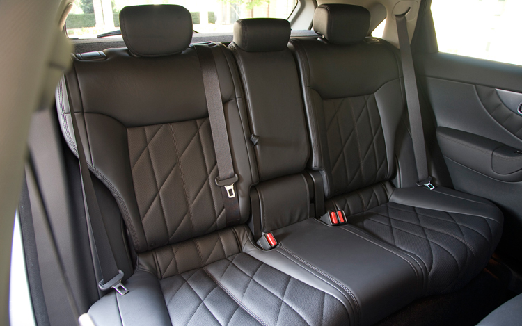 Infiniti FX 35 Interior | The Car Club