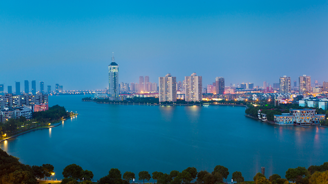 华东 Huá dōng, Este de China