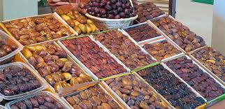 Mexicanos en Jordania: DATILES FRUTA BASE DE LA ALIMENTACION ARABE