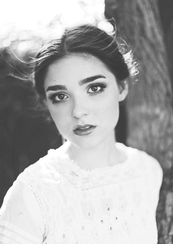 Kitten Paws Vintage: Photoshoot with Rose at FORD RBA