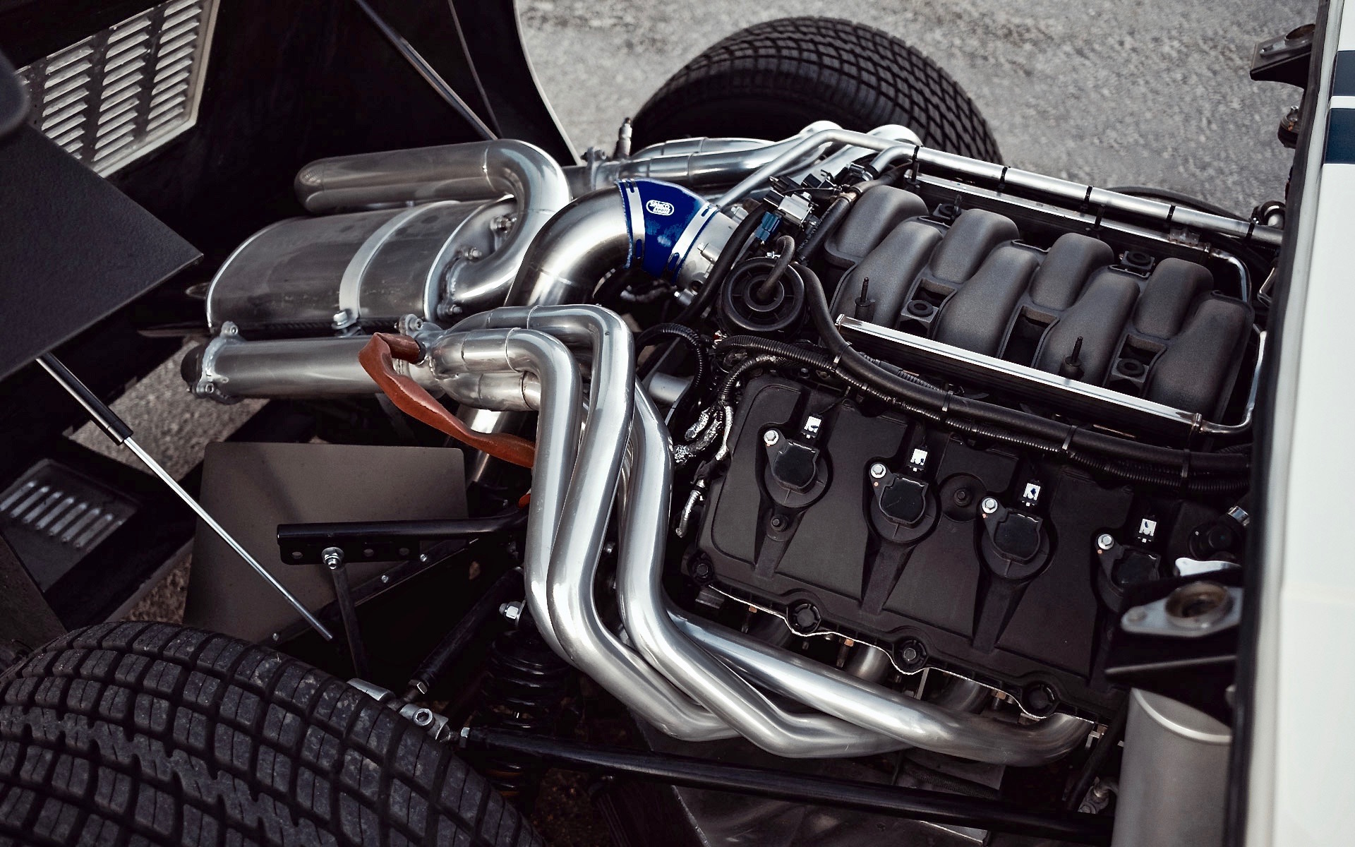 GT40! - Inazuma café racer