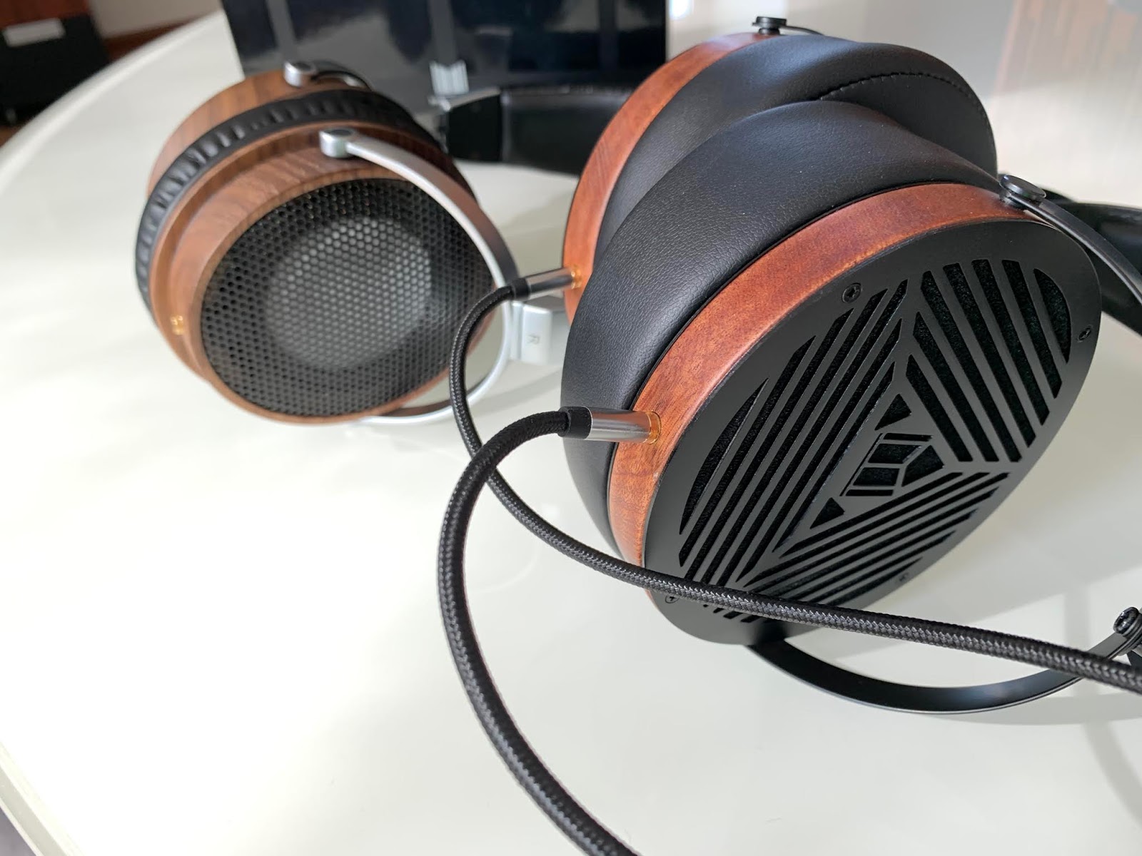 Stereo i Kolorowo - Underground: Słuchawki planarne Monoprice Monolith ...