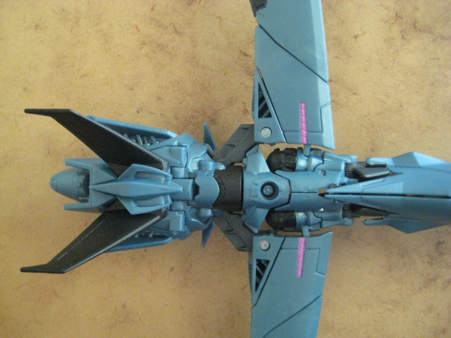 ChCse's blog: Toy Review: Transformers Prime Soundwave