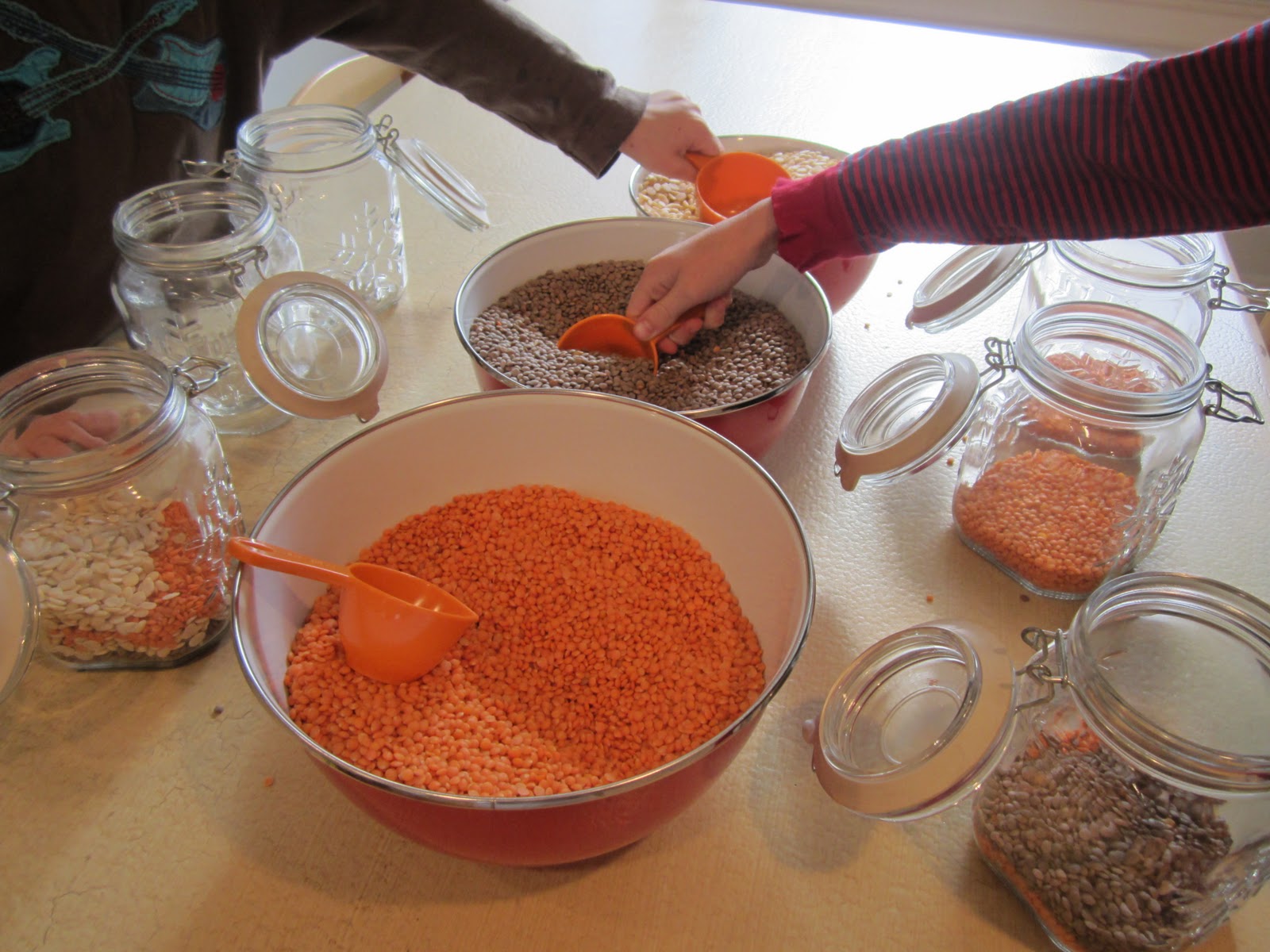 The Full Plate Blog: homemade gift: curried lentil soup kit in a jar