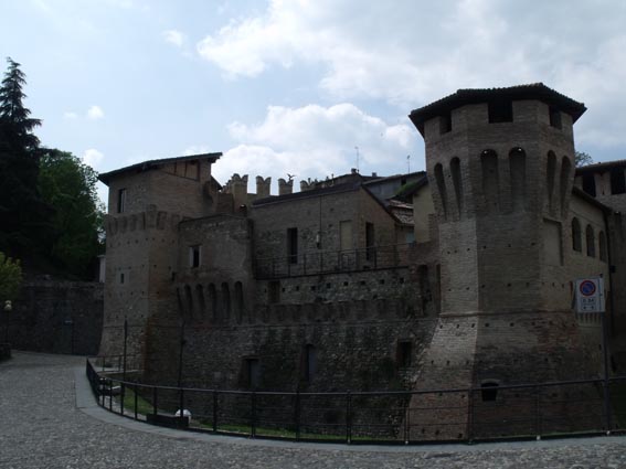 polideuce: Castellarano
