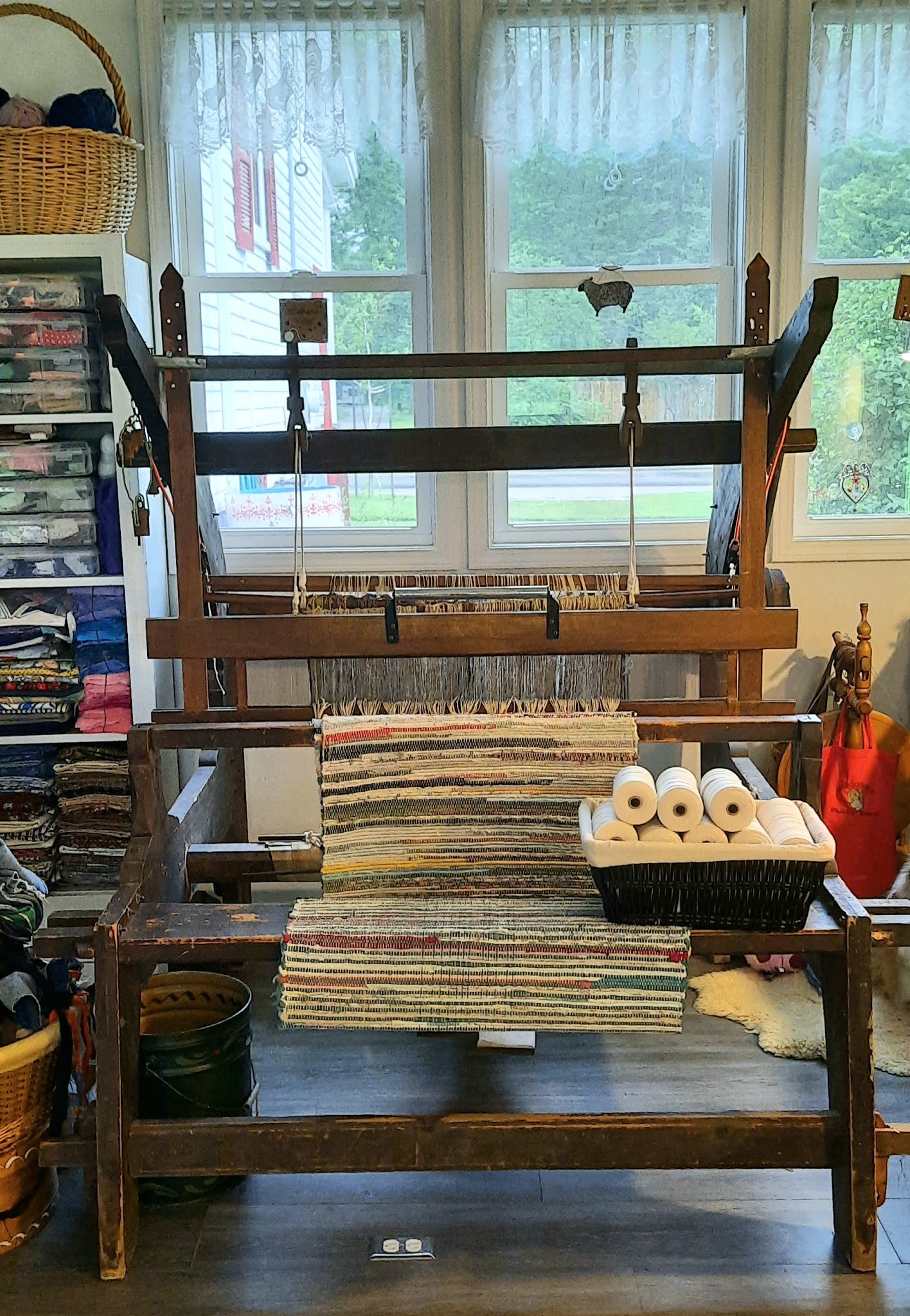 What A View!!! : Finlander Barn Loom