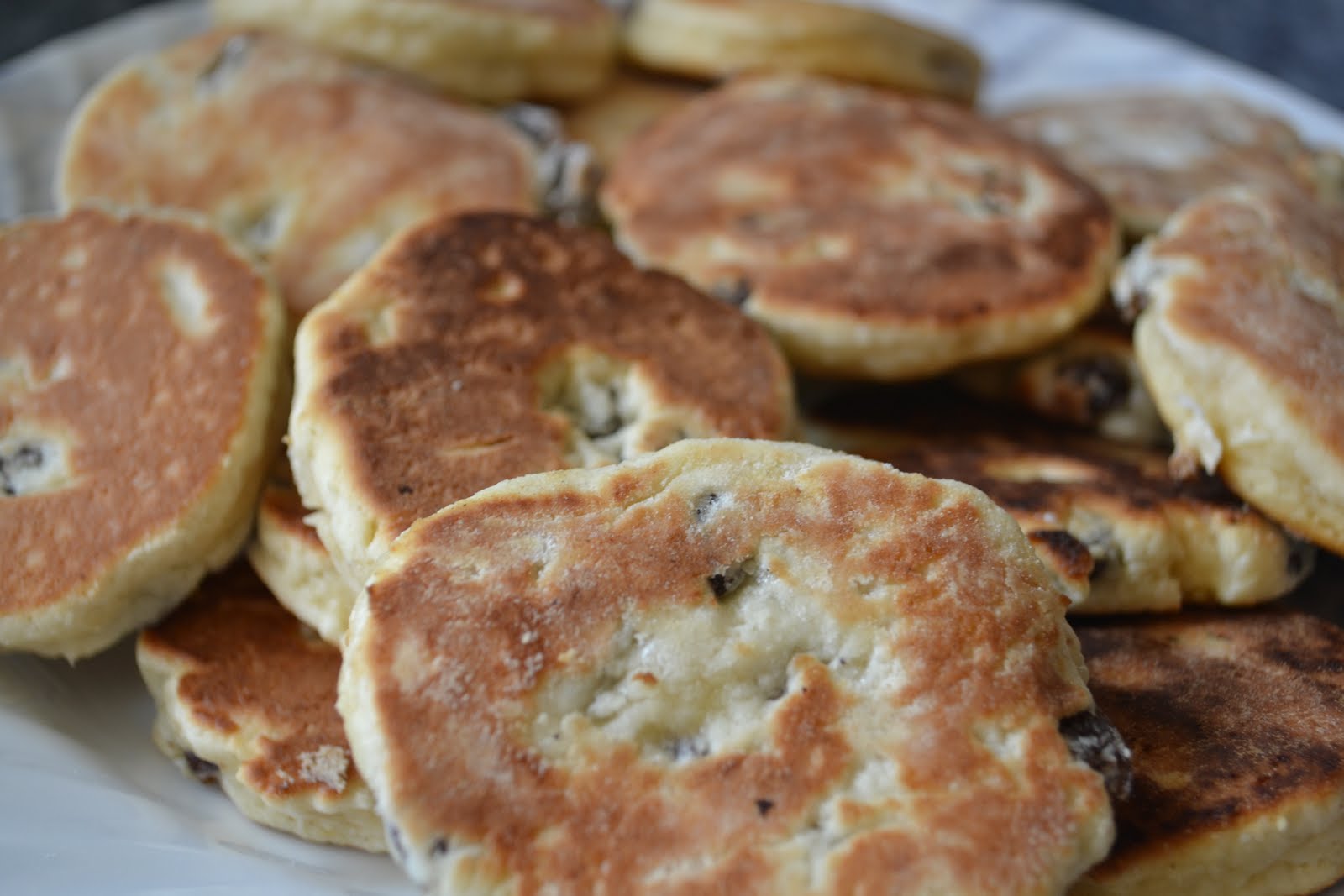 Mom's Fridge: Welsh Cakes