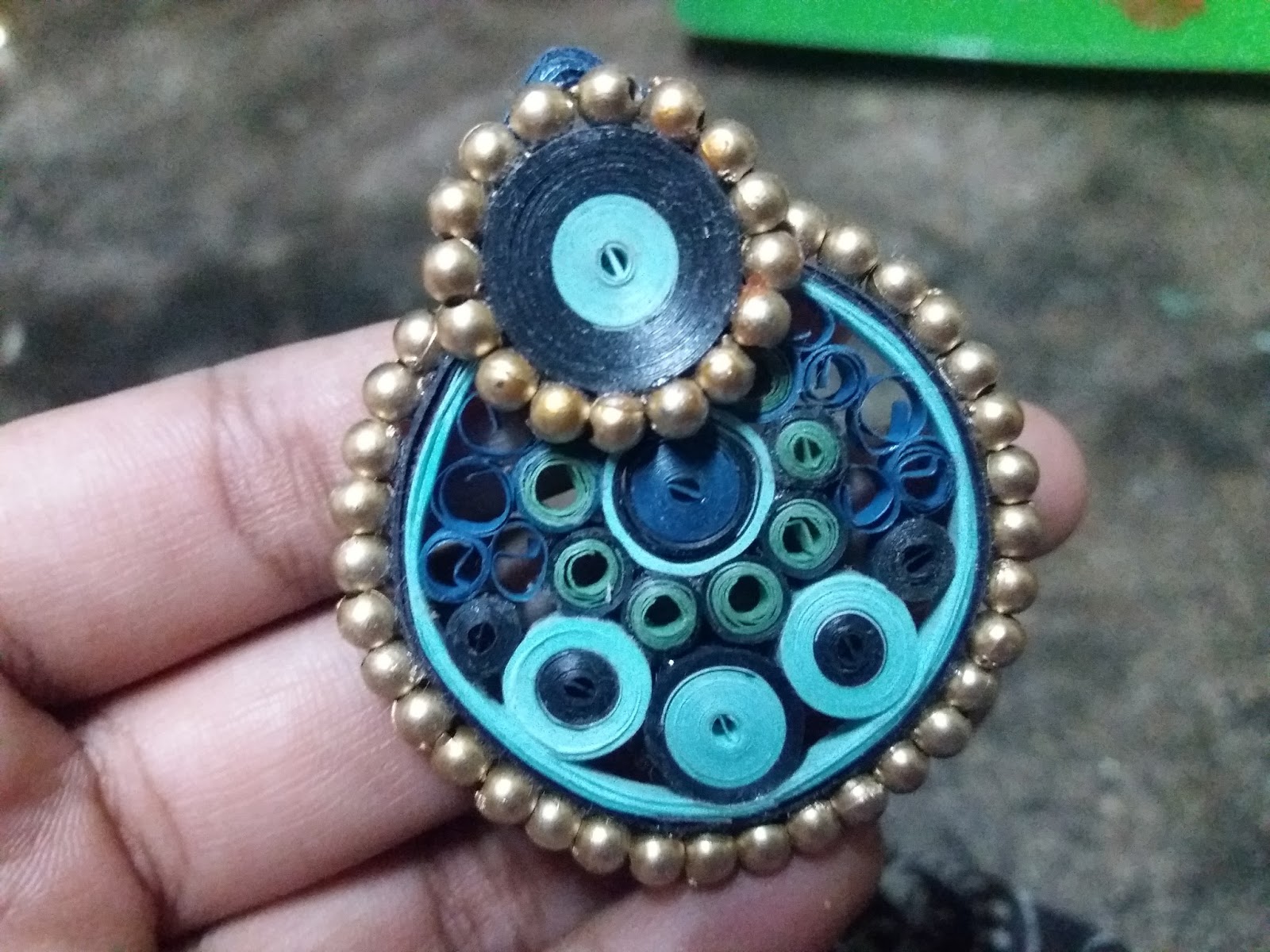 Quilling, Silk thread and Kolams: Quilled Pendants