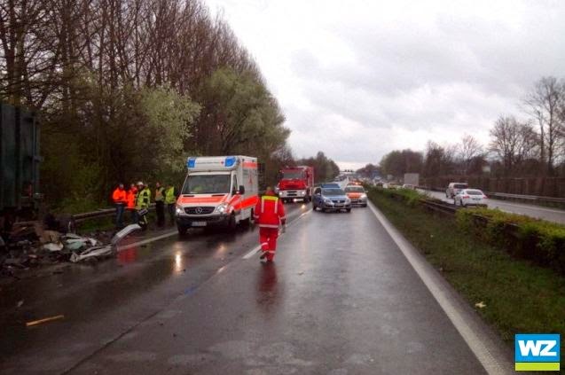 Sind unsere Autobahnen gefährlich?: Schwerer Lkw-Unfall auf der A57