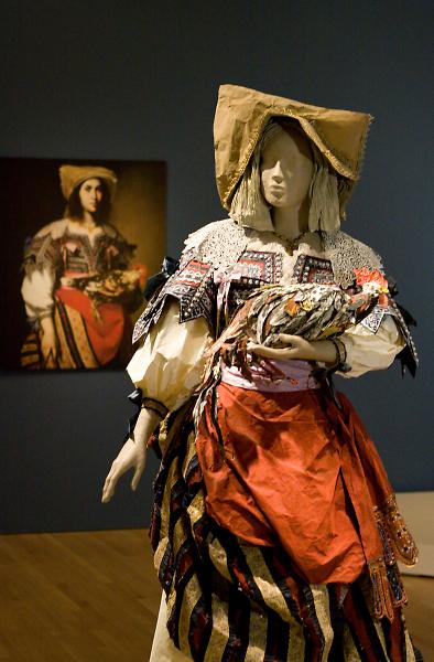 Pulp Fashion - The Art of Isabelle de Borchgrave