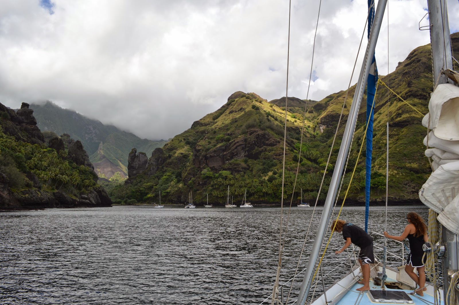 Sail for Surf: Marquesas- Fatu Hiva