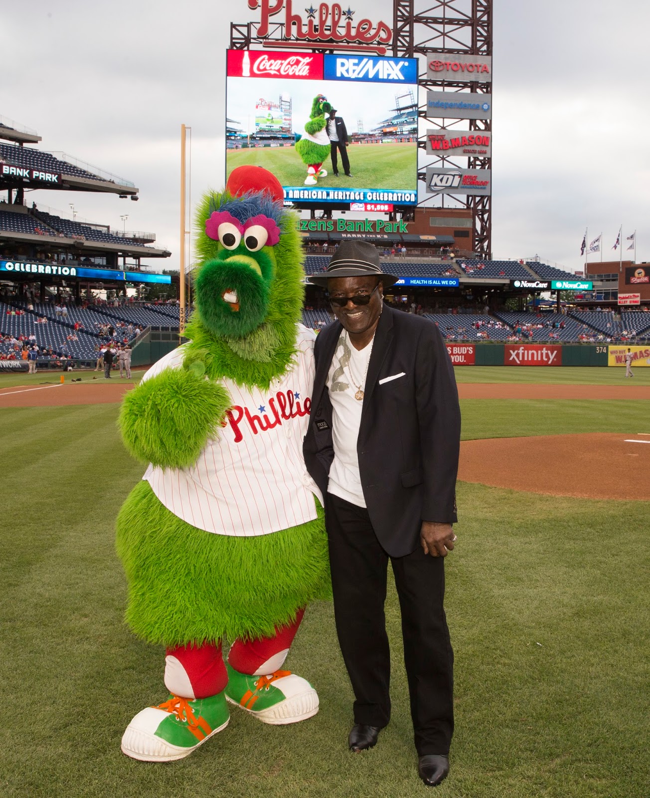 RETRO KIMMER'S BLOG: SOUND OF PHILADELPHIA LEGENDS FAMILY REUNION’ AT ...