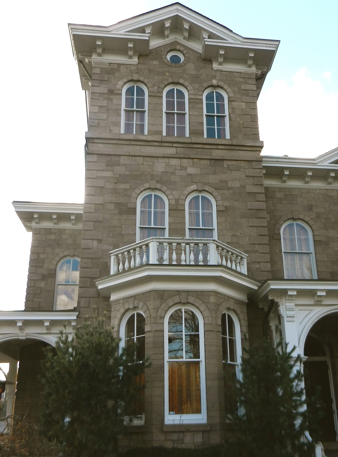 Knickerbocker Style & Design: Victorian Towers and Turrets