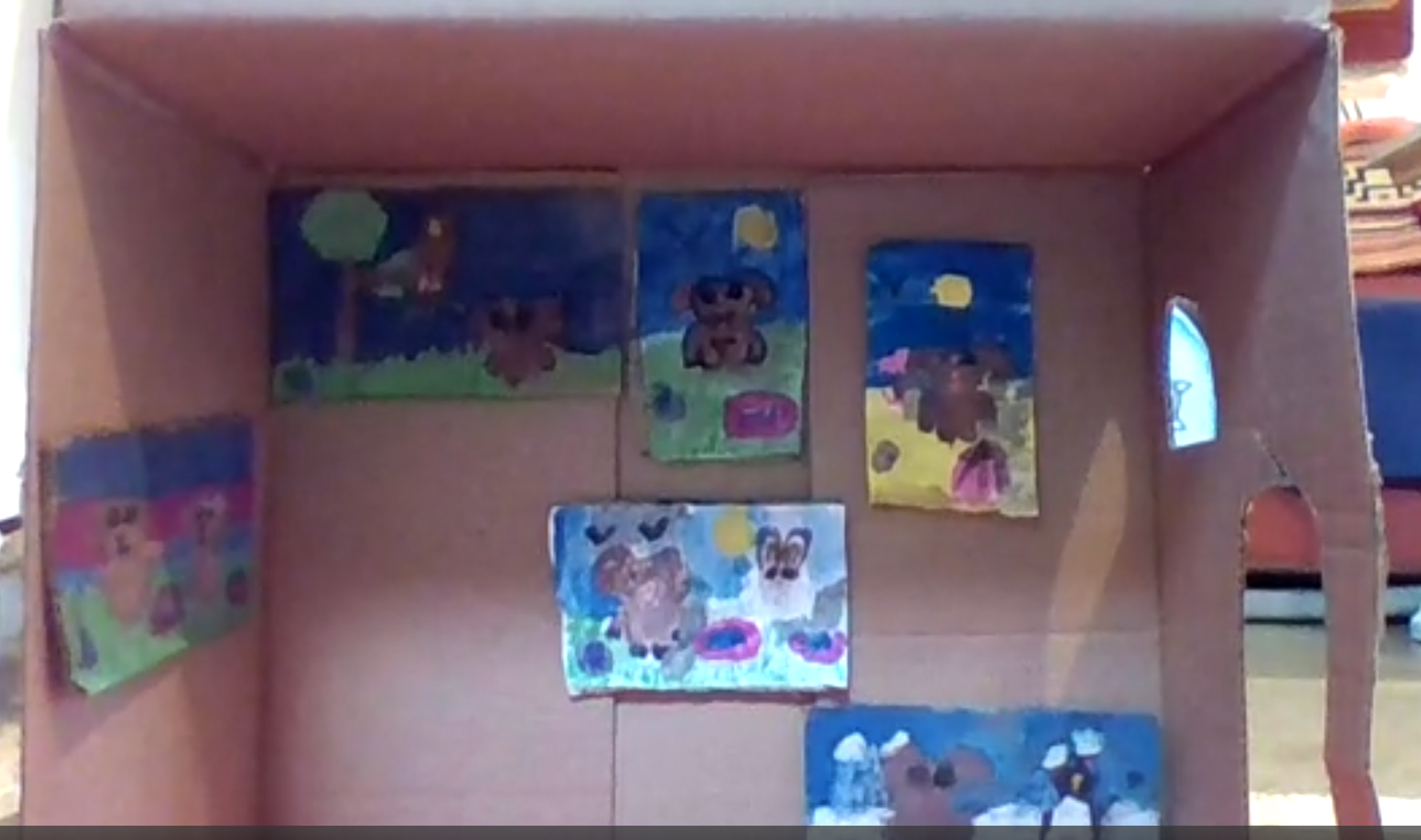 Make a Mini Art Show!