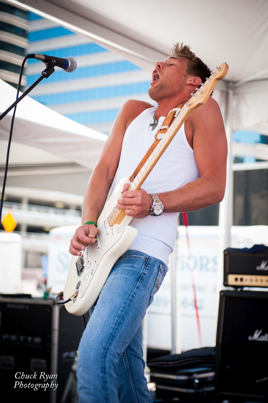 CIIcanoe...: Cole Allen / Famous Dave's BBQ & Blues Festival 2012