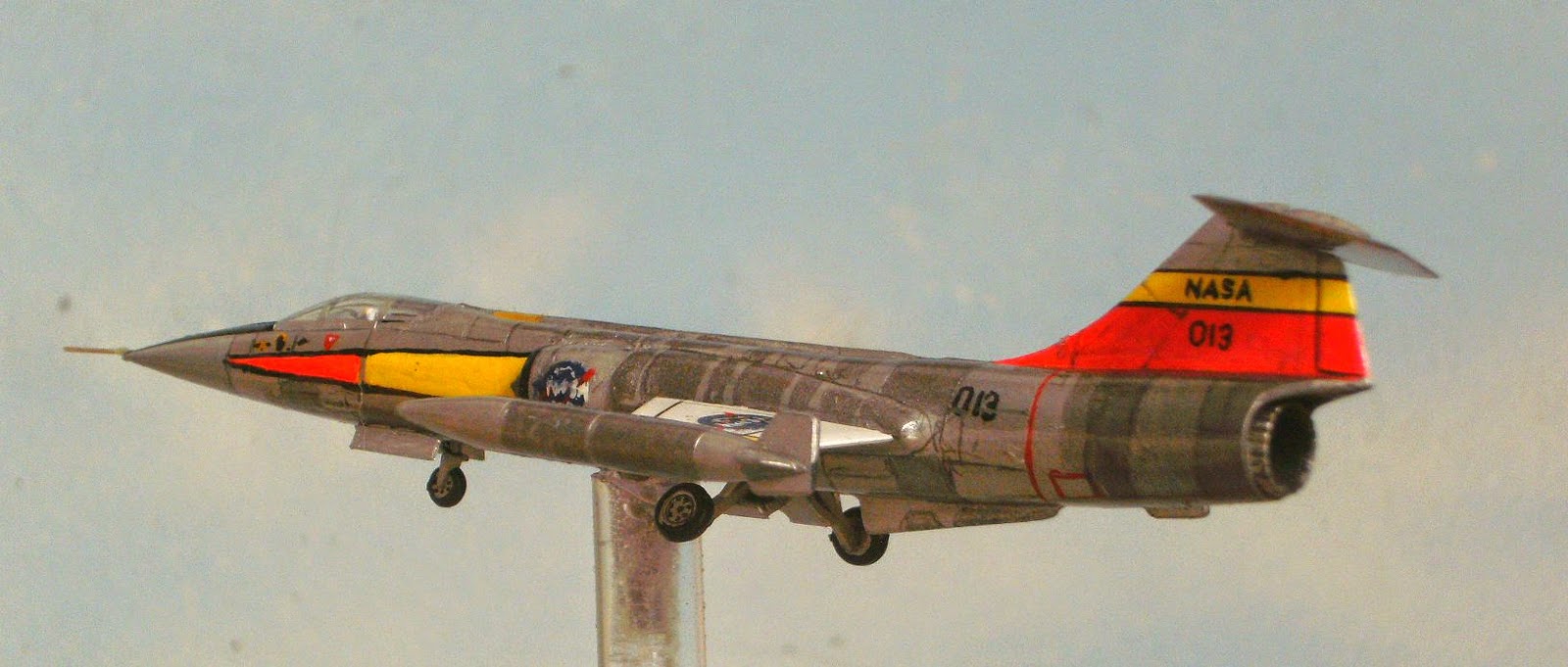 Happyscale-Modellbau: North American XB-70 Valkyrie & Lockheed F-104N ...