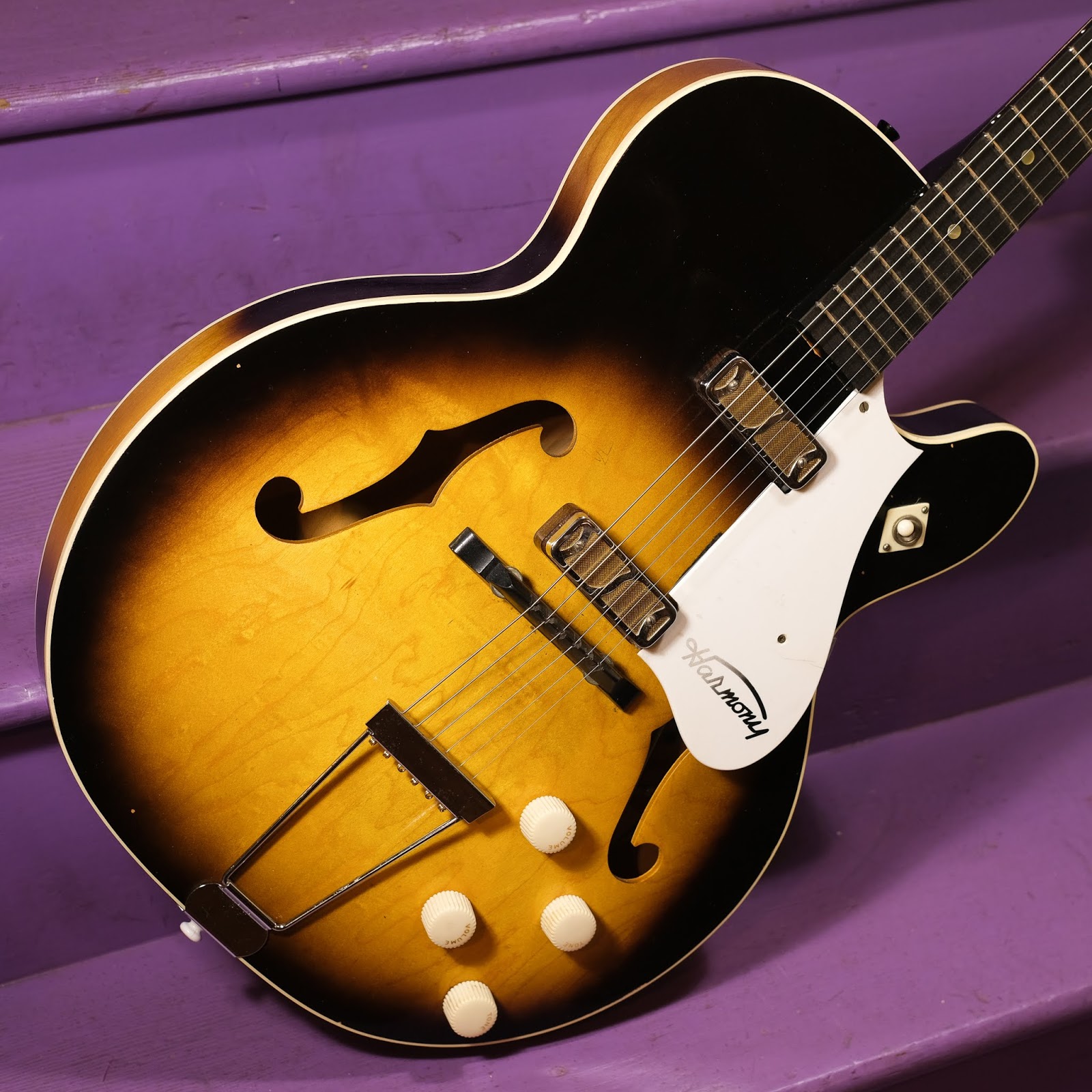 1962 Harmony Rocket Hollowbody Electric Guitar