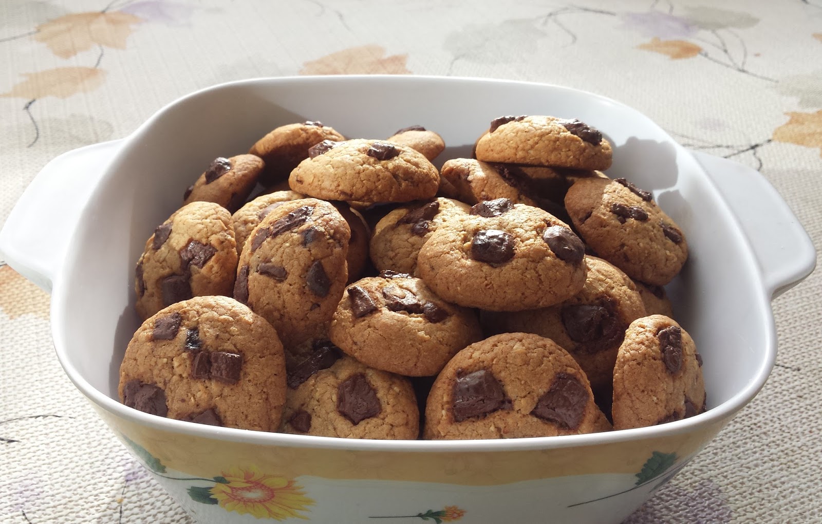 My Kitchen Takeover : "The Way the Cookie Crumbles"