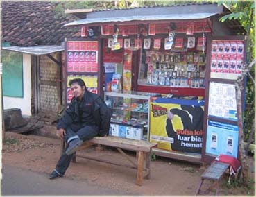 Fiction Cell: Tips memulai usaha counter pulsa agar cepat sukses