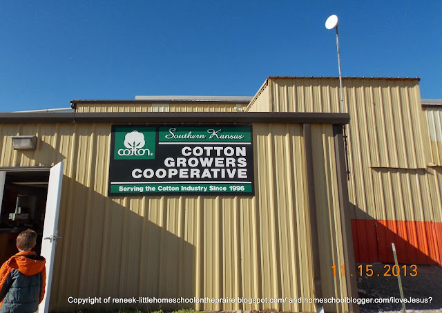Little Homeschool on the Prairie: Cotton Factory Field Trip