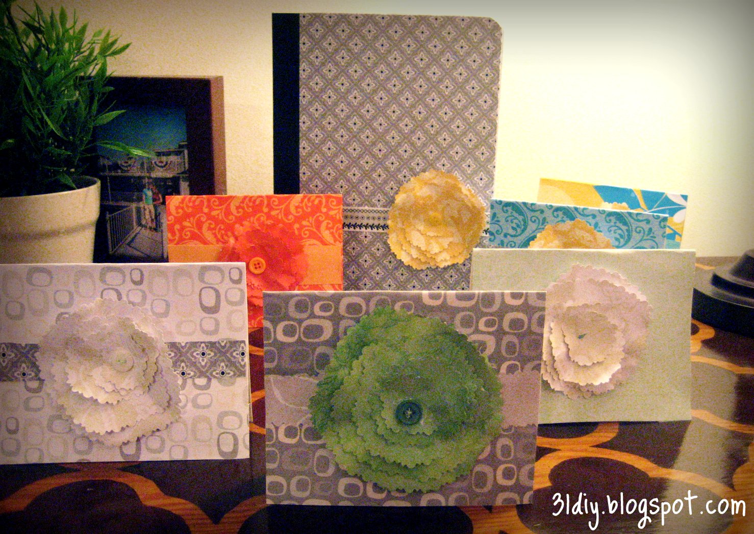 31 diy: Paper Flower + Handmade Cards {tutorial}