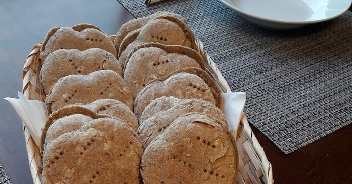 Keittiö Koivikon Katveessa: Juurettomat ruispalat