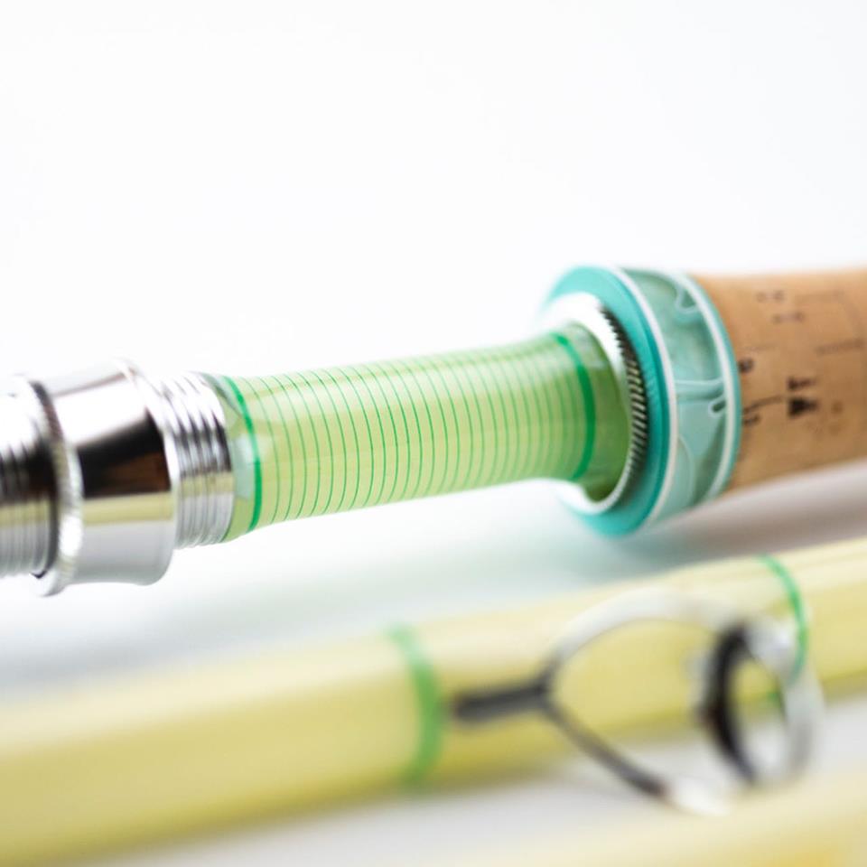 The Fiberglass Manifesto: V-STICK CUSTOM FLYRODS - Blue Halo Zenglass S ...