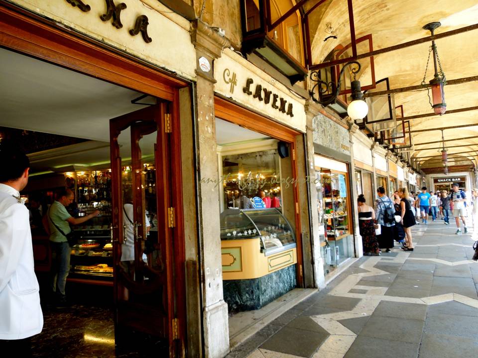 anythinglily: Shopping In Venice