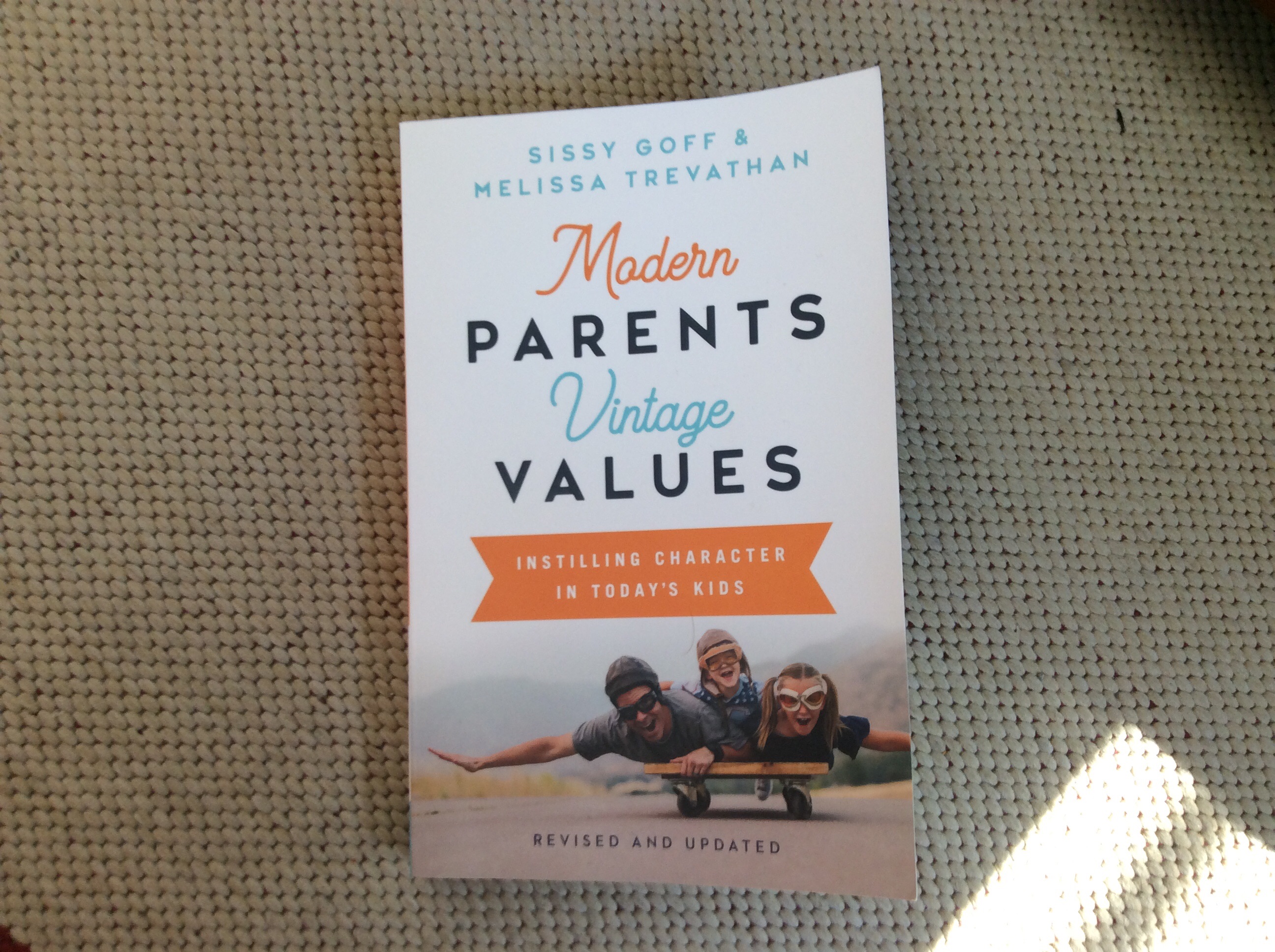 Keeping It Real And Simple: Modern Parents Vintage Values