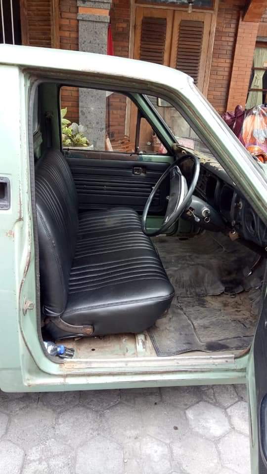 Toyota rn25 alias hilux th 1978 Original paint - LAPAK MOBIL DAN MOTOR ...