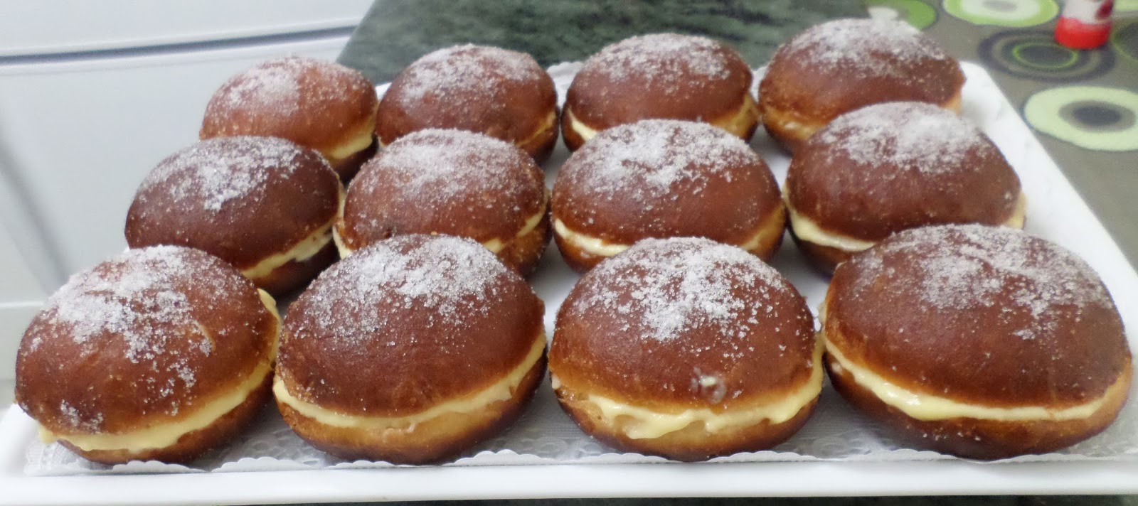 Mi pastelería: Bombas rellenas de crema pastelera