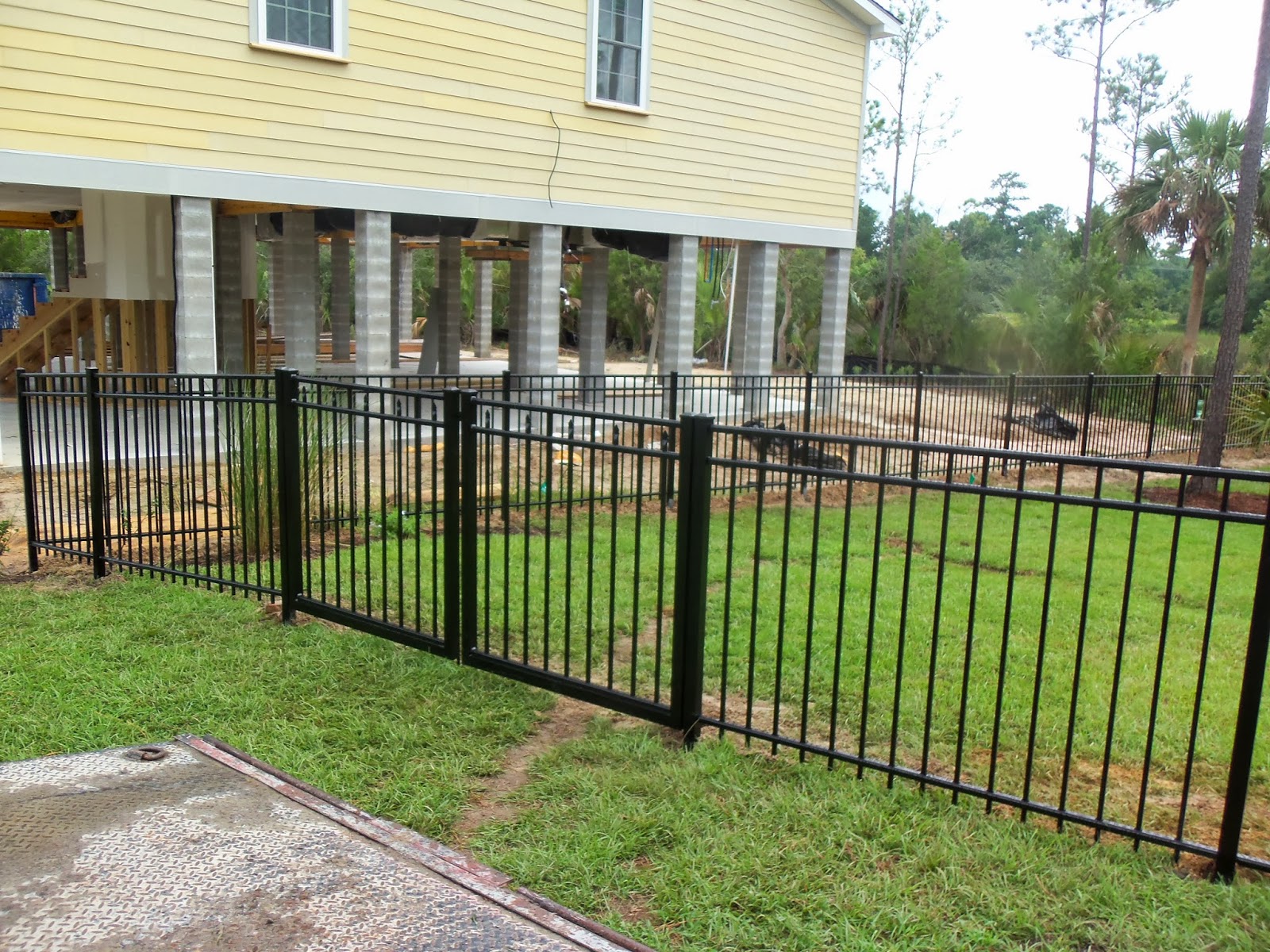 Town & Country Fences, LLC: Embrace this Beautiful Aluminum Fence in ...