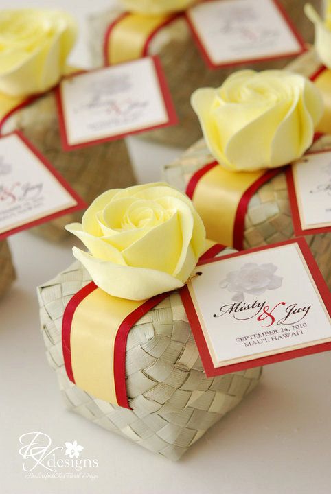 Inspirasi Design : Trend doorgift cenderahati anyaman datang semula ...