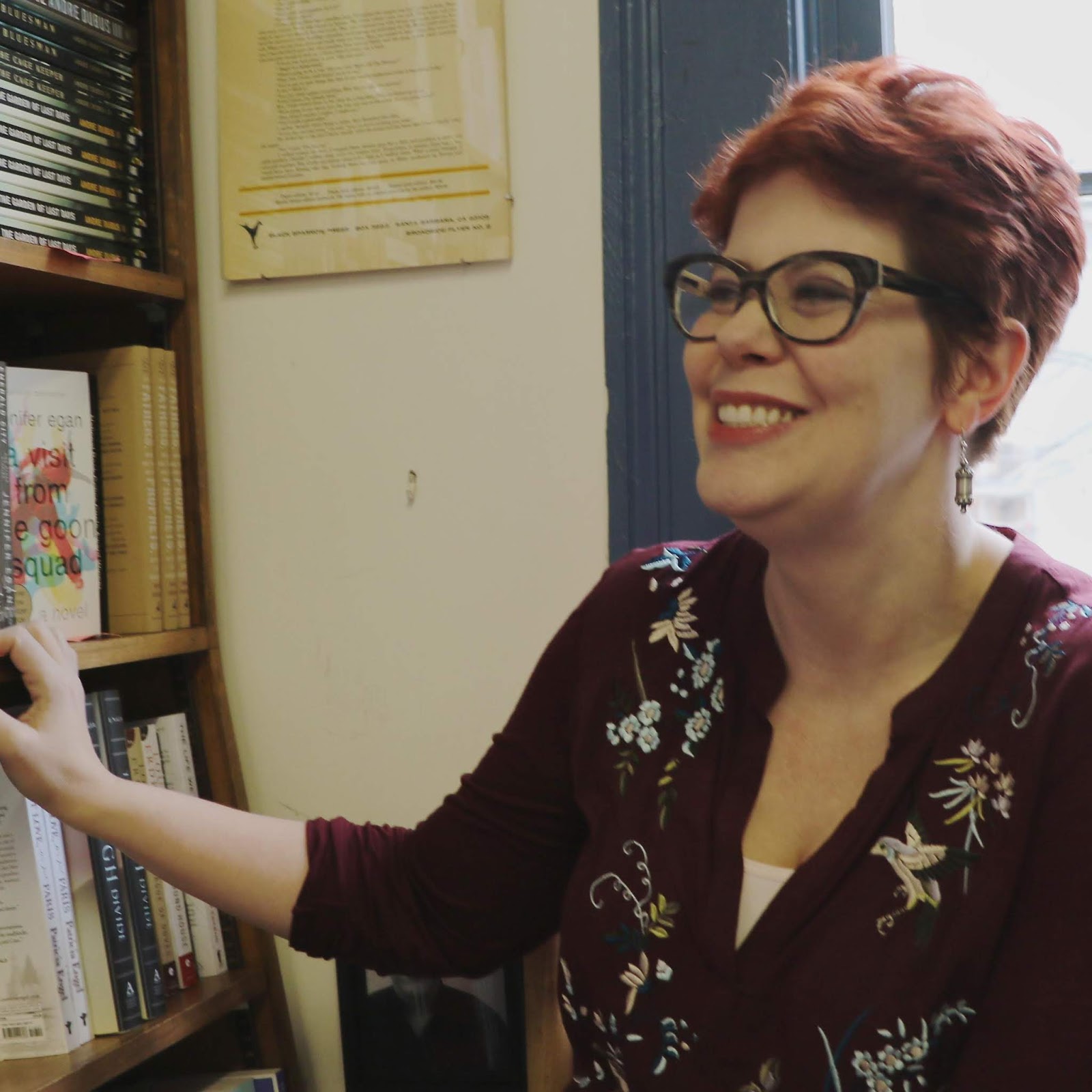 Dr Samuel Banda: Claudia Gray - MASTER & APPRENTICE. Reseña