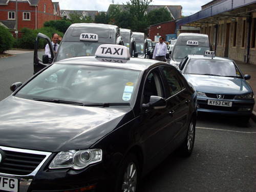 Exeter Taxis Devon - Britain All Over Travel Guide