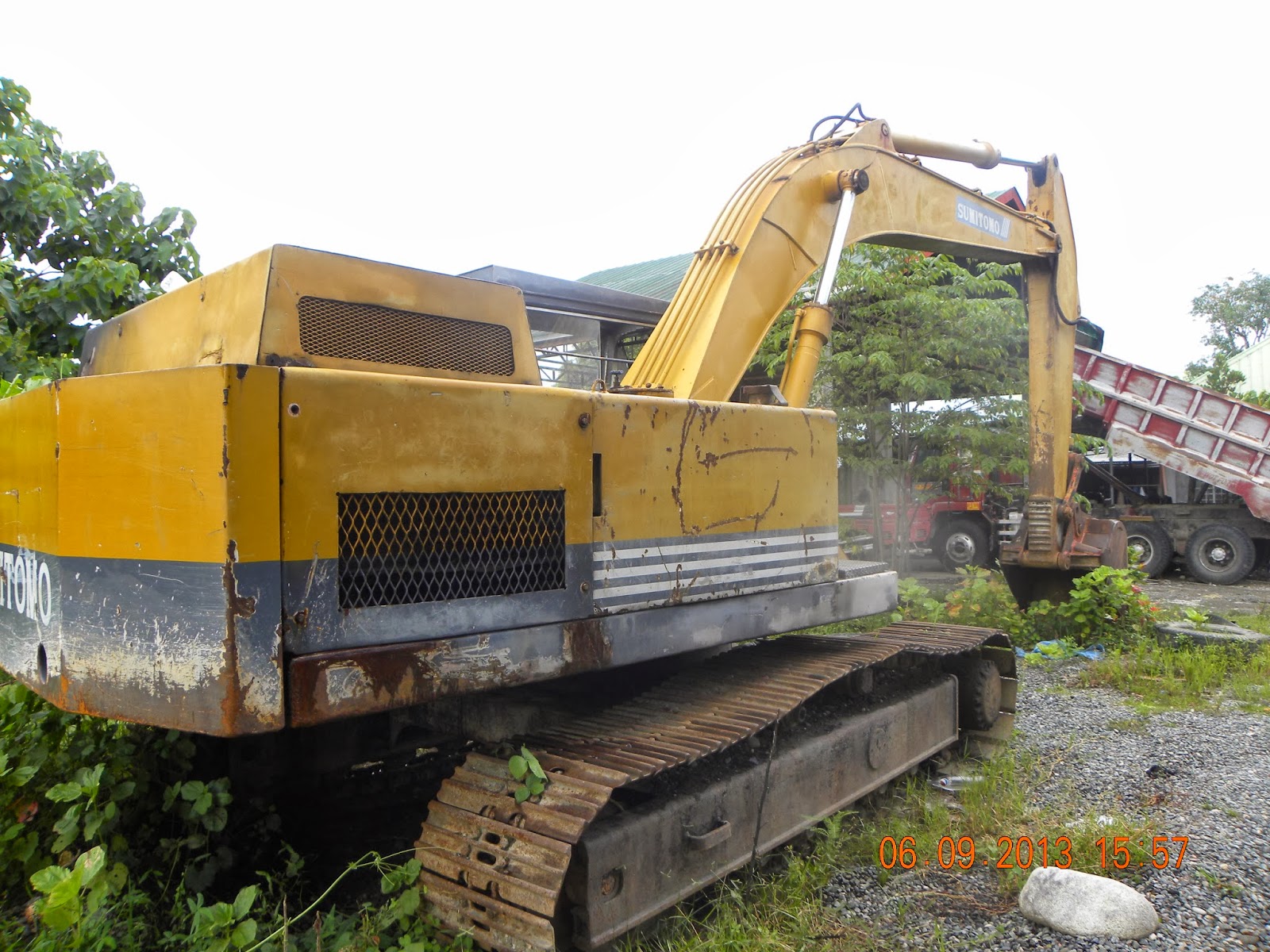 Sumitomo Backhoe | Reynan8 FastLane